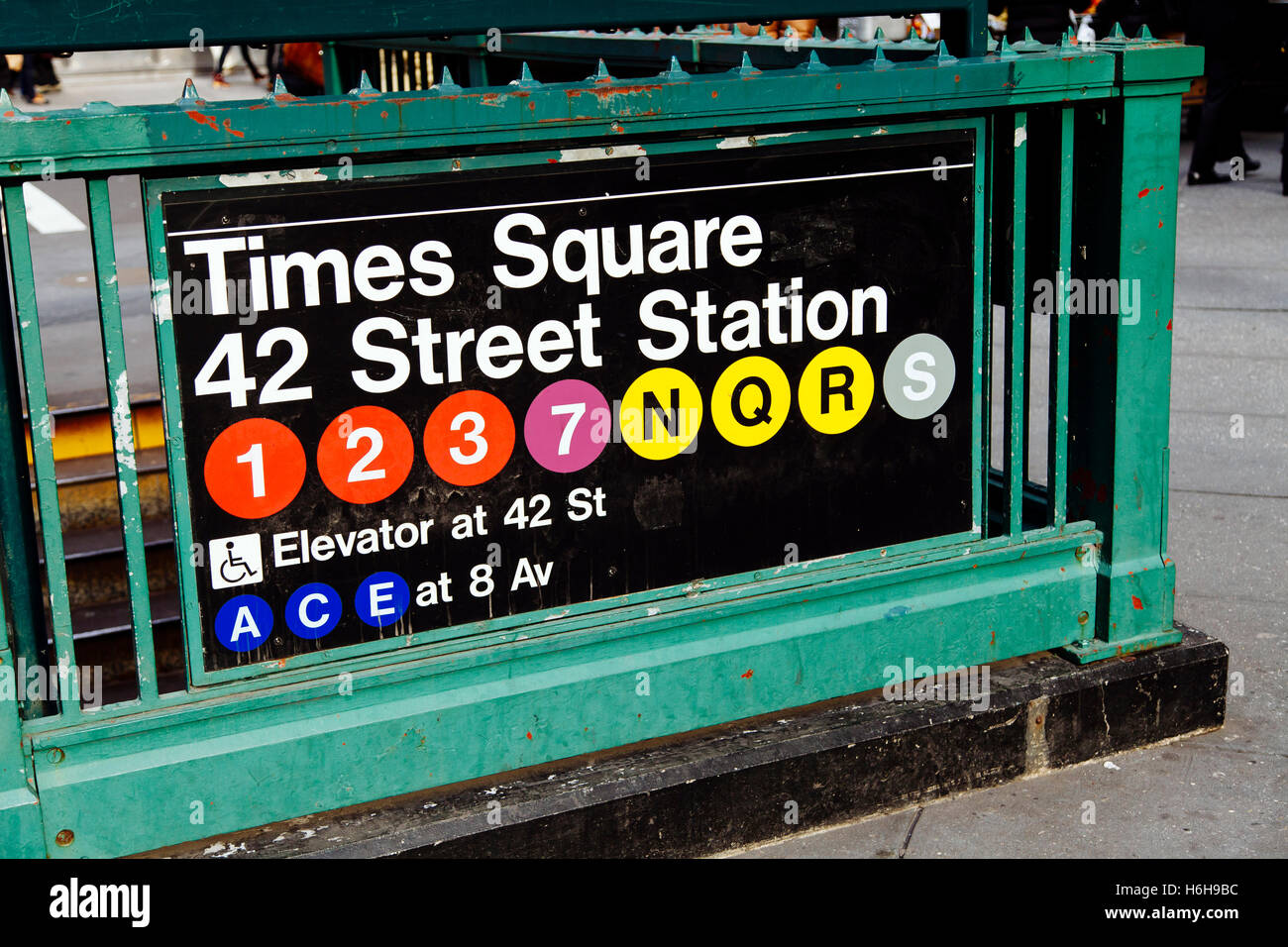 Sign depicting its the entrance to the 42 st. Times Square subway station in Manhattan, New-York ...