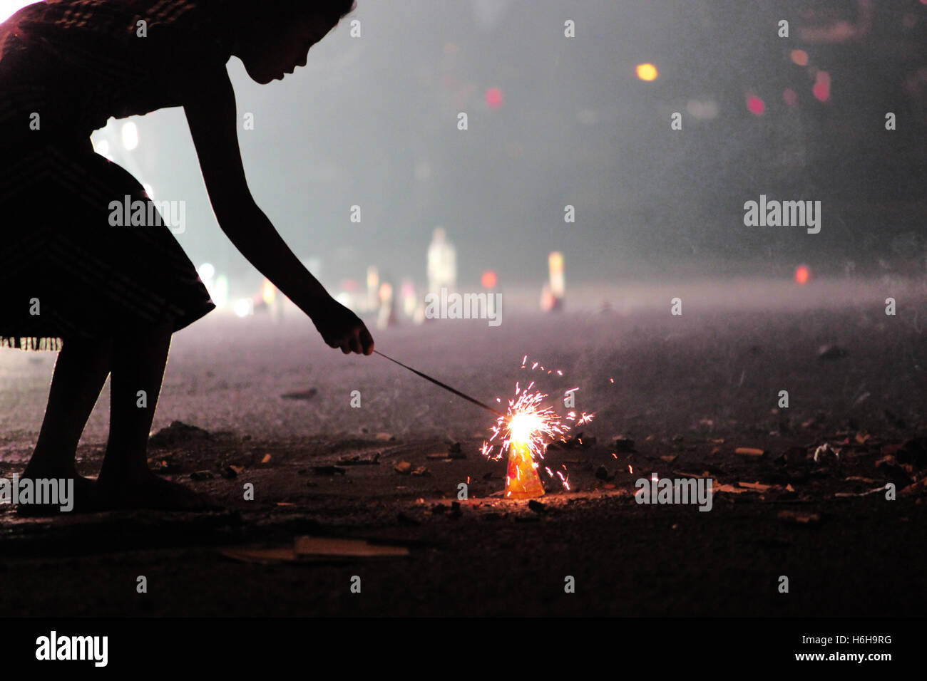 Hand firework hi-res stock photography and images - Alamy