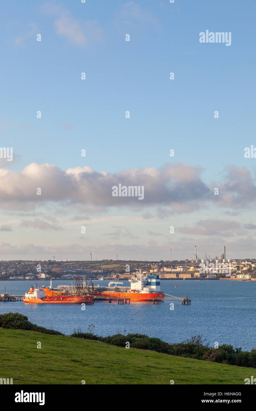 Oil Tankers at the Valero terminal on Milford Haven, Pembroke Stock ...