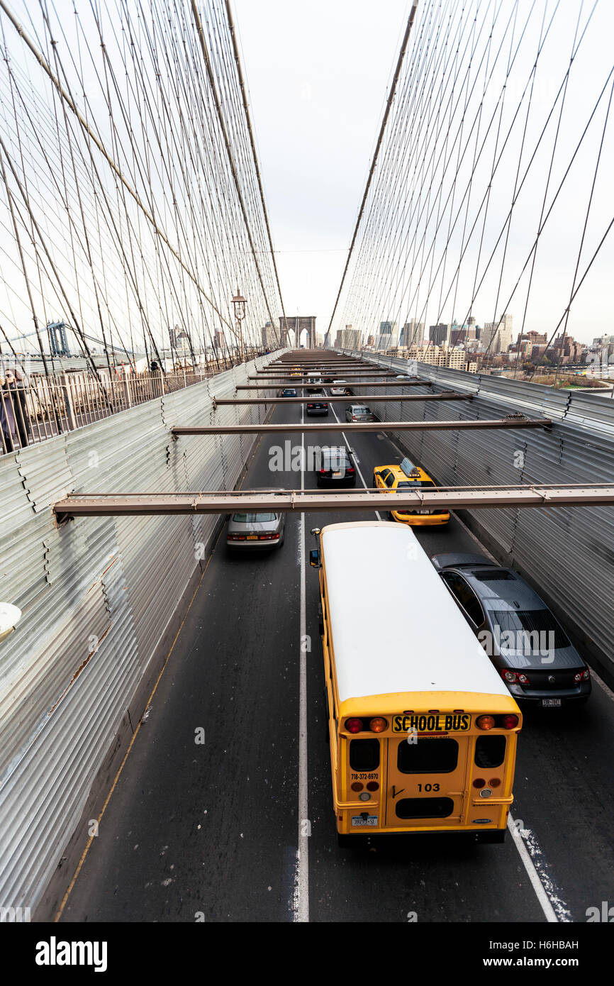 NEW-YORK - NOV 15: Afternoon rush hour traffic on the Brooklyn Bridge ...