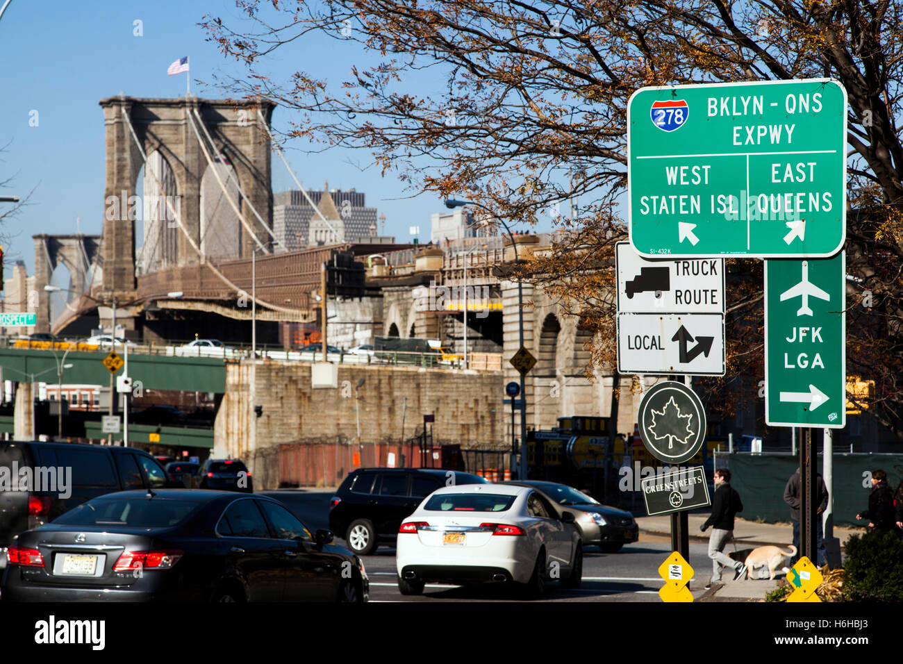 Traffic on brooklyn queens expressway hi-res stock photography and ...