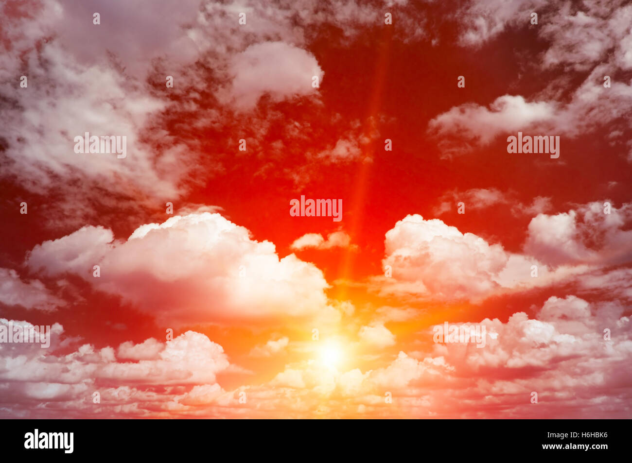 Bright red sunrise in the sky Stock Photo - Alamy
