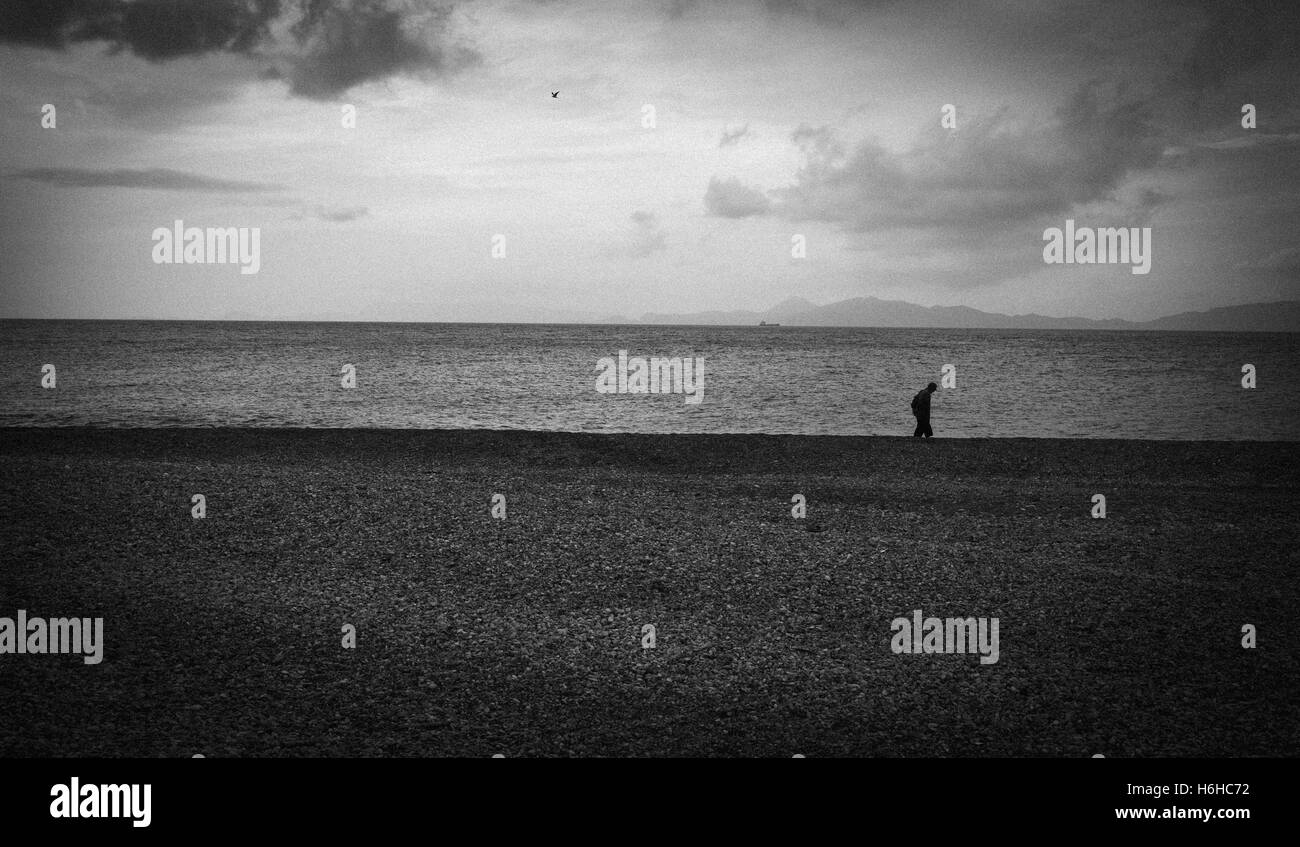 Lonely man hi-res stock photography and images - Alamy