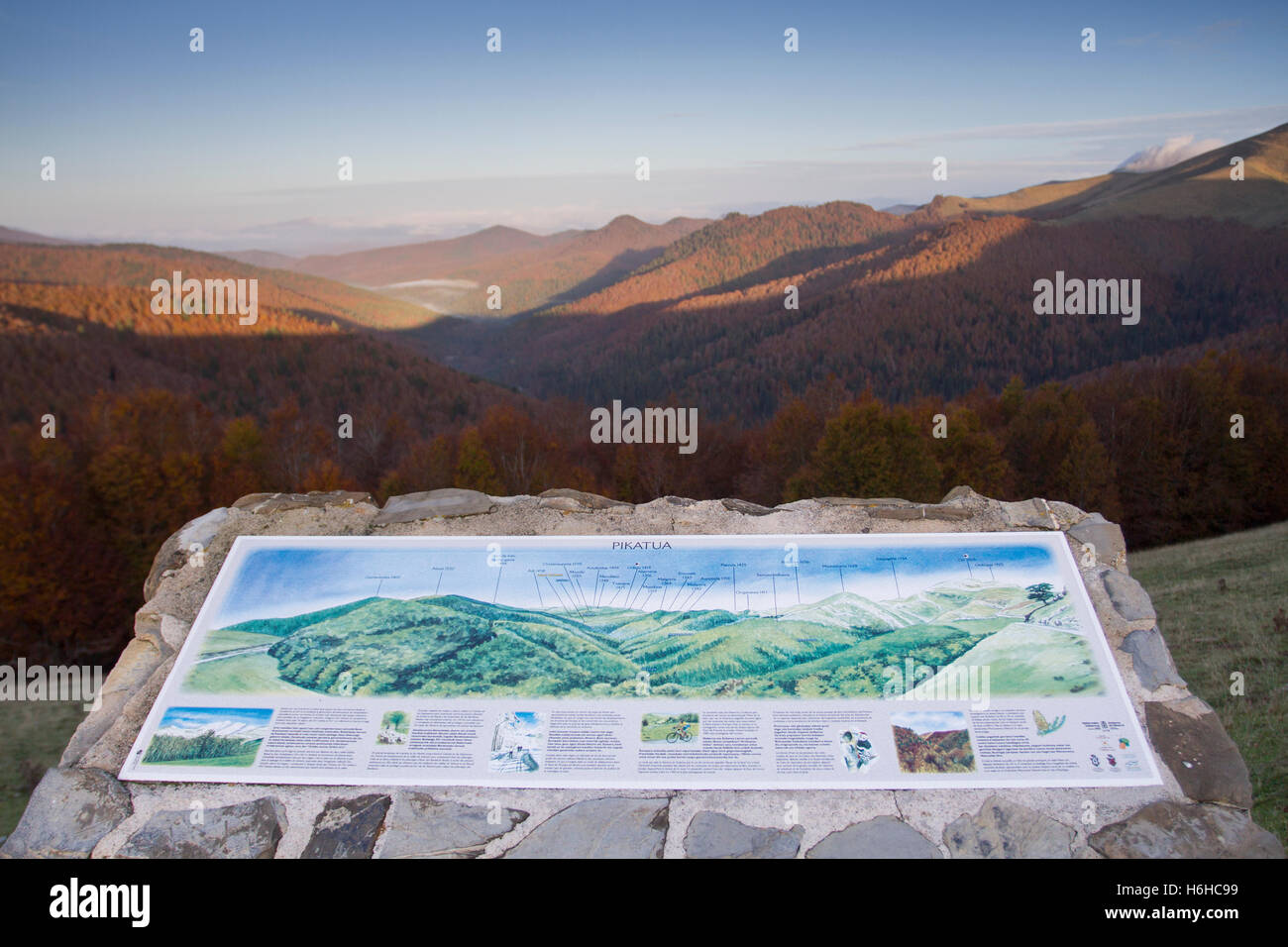 Navarre map hi-res stock photography and images - Alamy