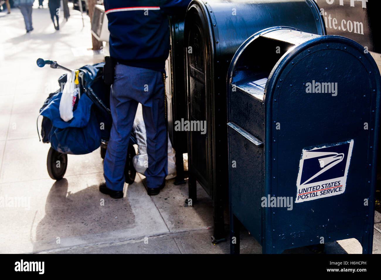 Mail post box emptying post hi-res stock photography and images - Alamy