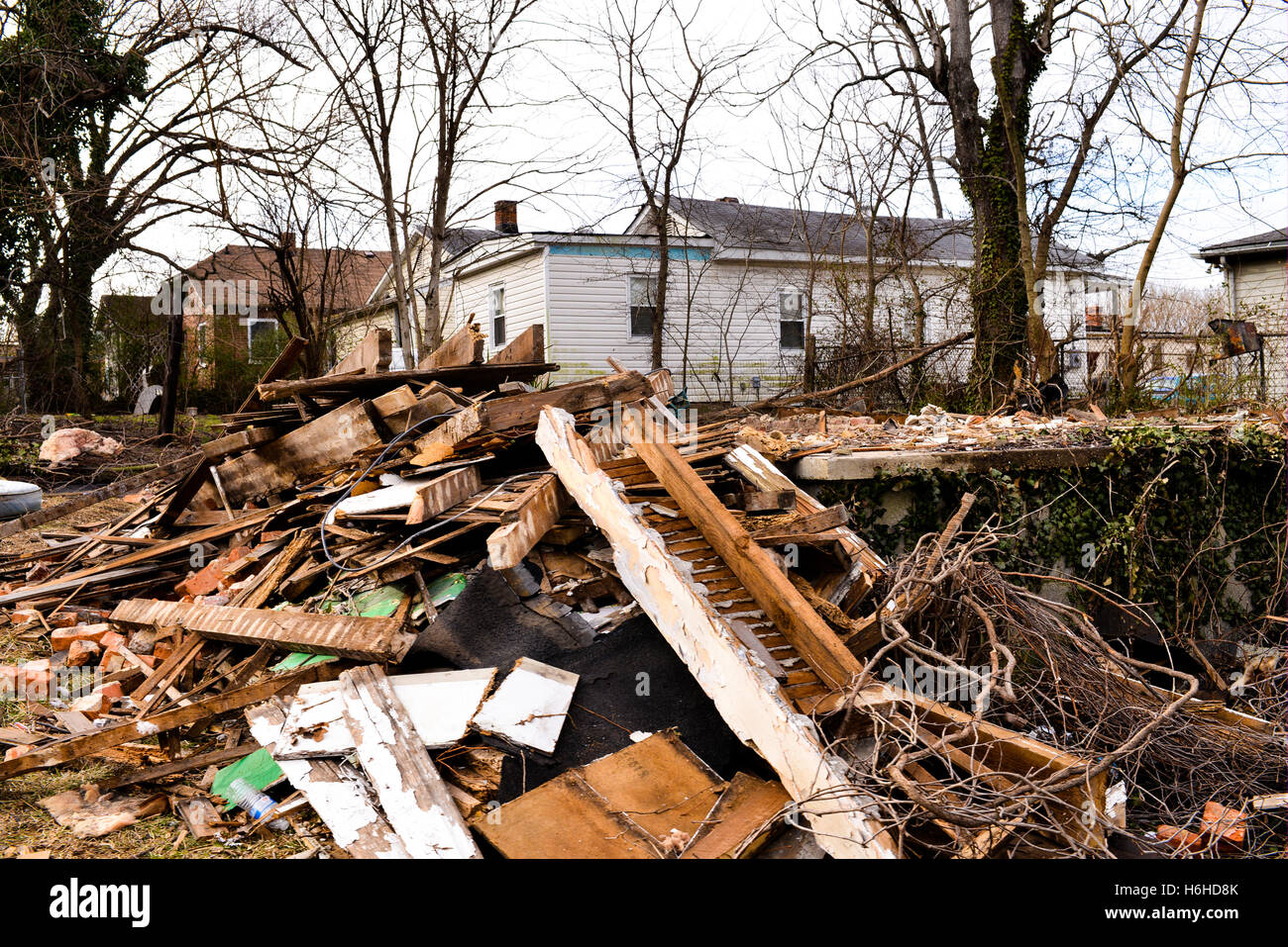 demolition, abandoned home, empty lot Stock Photo - Alamy