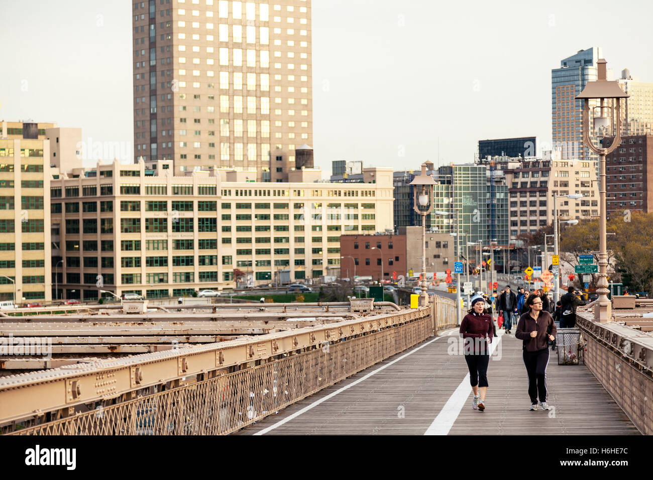 NEW-YORK - NOV 15: People walking on the pedestrian/bicycle path on ...
