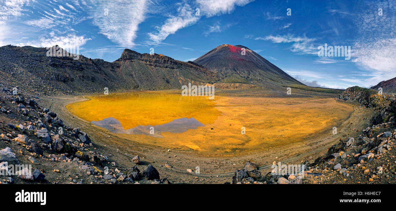 Volcanic landscape with the volcano Mt Ngauruhoe, Tongariro Alpine ...