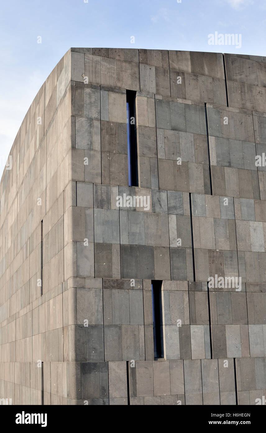 Basalt facade hi-res stock photography and images - Alamy