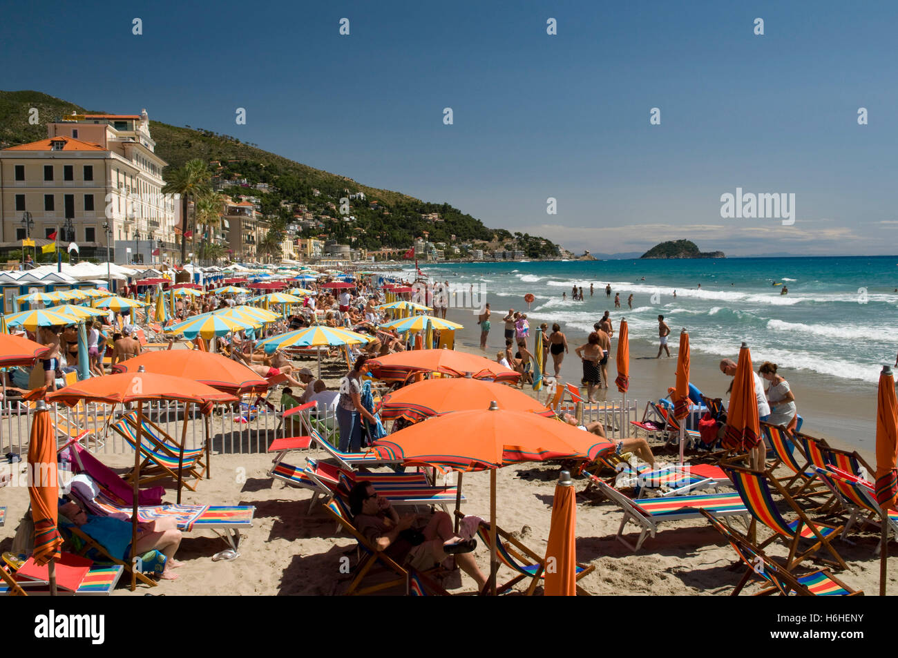 Umbrellas on the beach, Alassio, Italian Riviera, Liguria, Italy ...