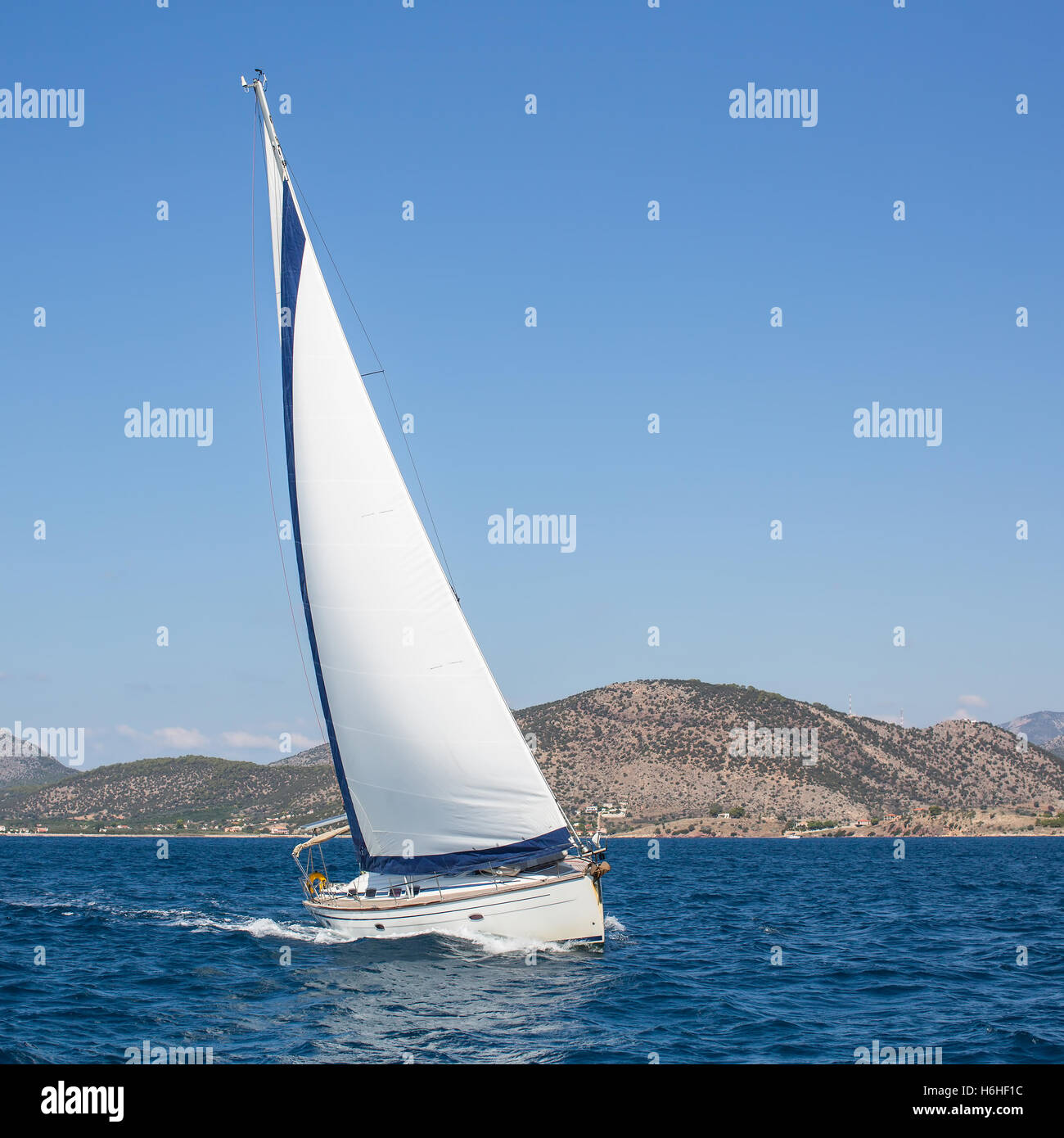 Ocean regatta hi-res stock photography and images - Alamy