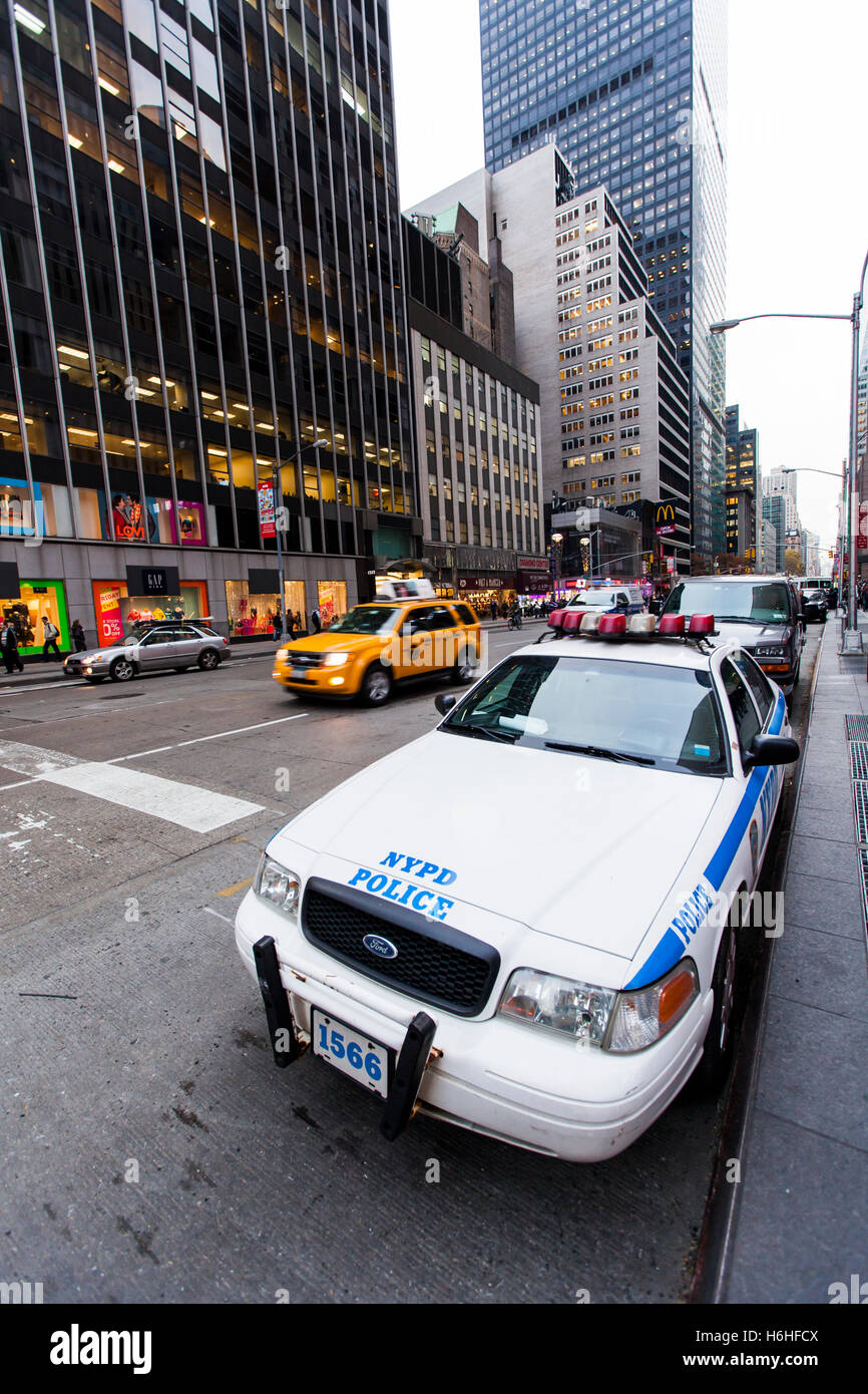New-York, USA - NOV 20: Wide angle view of an NYPD police car parked by ...