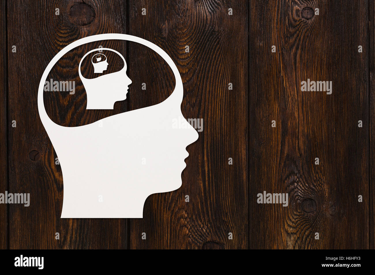 Abstract head mirror silhouette hi-res stock photography and images - Alamy