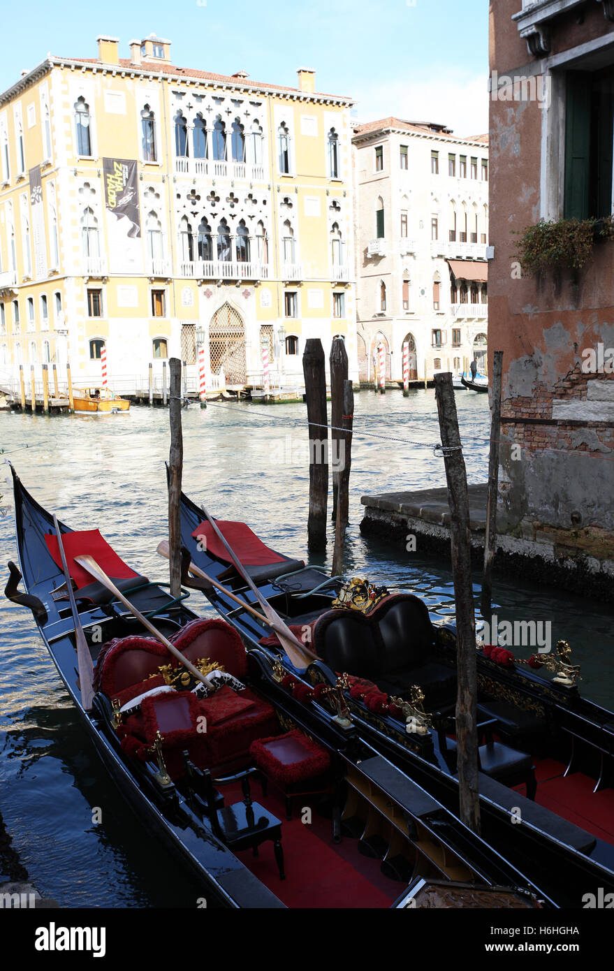 Venice cruise ship grand canal hi-res stock photography and images - Alamy
