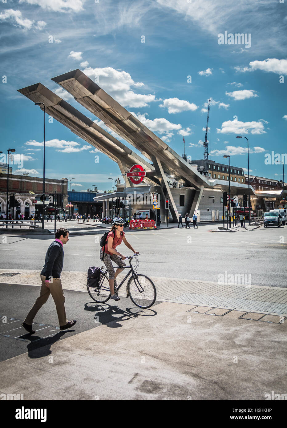 Super highway cycle hi-res stock photography and images - Alamy