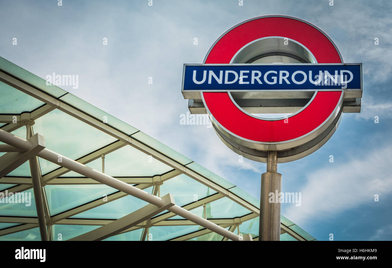 London, England, UK: TFL roundel at King's Cross railway station Stock ...