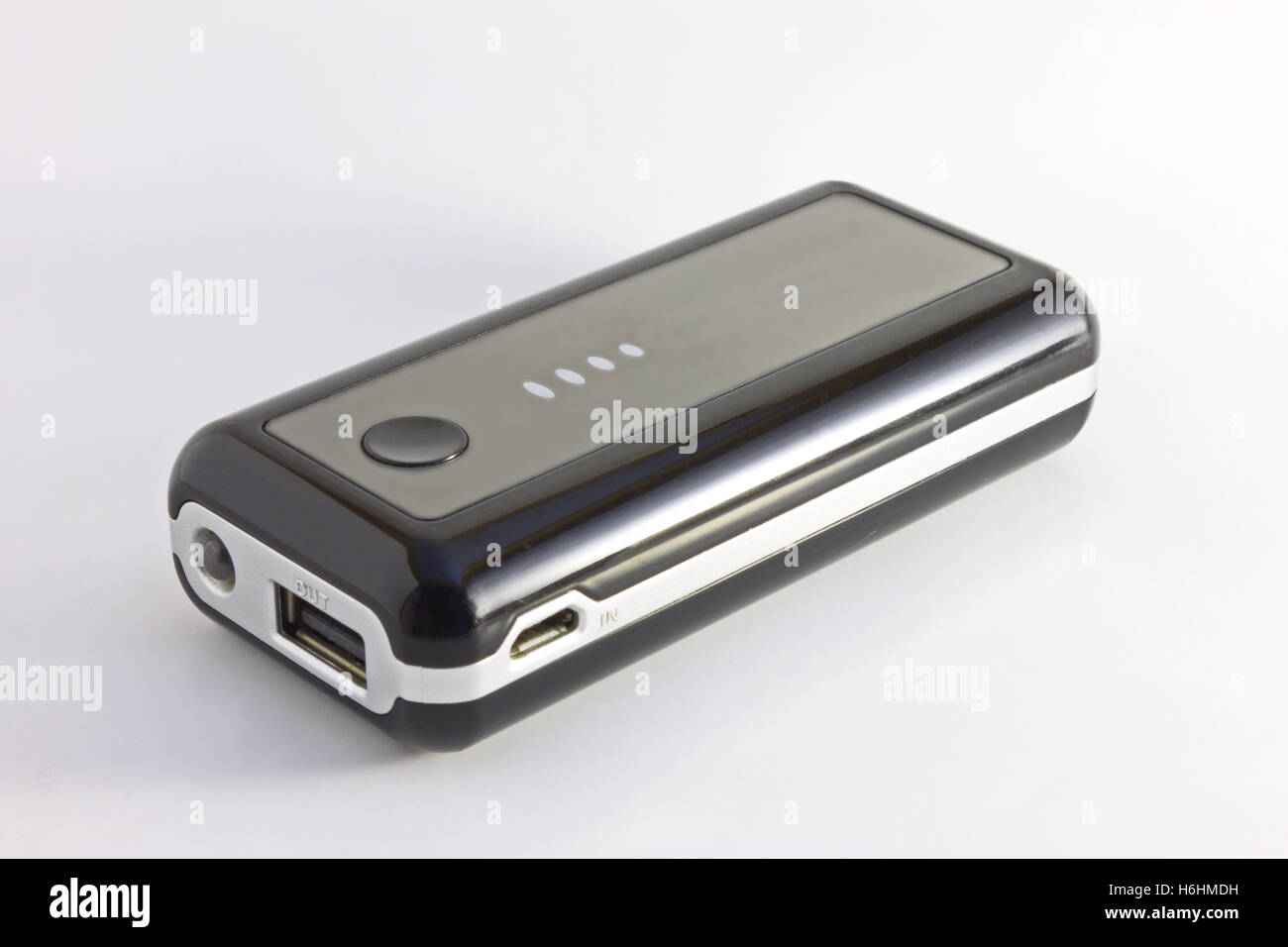 Backup battery pack equipment that used to recharge an electronic ...