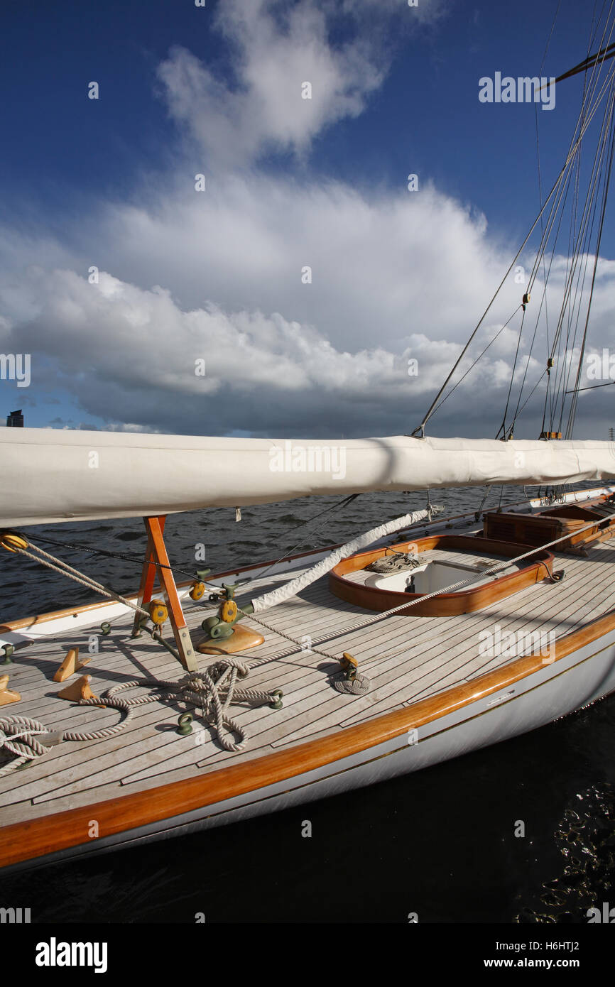 Australia sail boat hi-res stock photography and images - Alamy