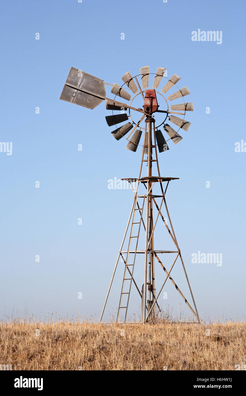 Windmill on a farm in victoria hi-res stock photography and images - Alamy