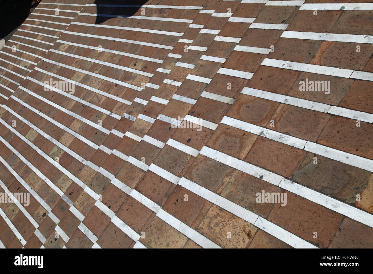 Feet steps door hi-res stock photography and images - Alamy