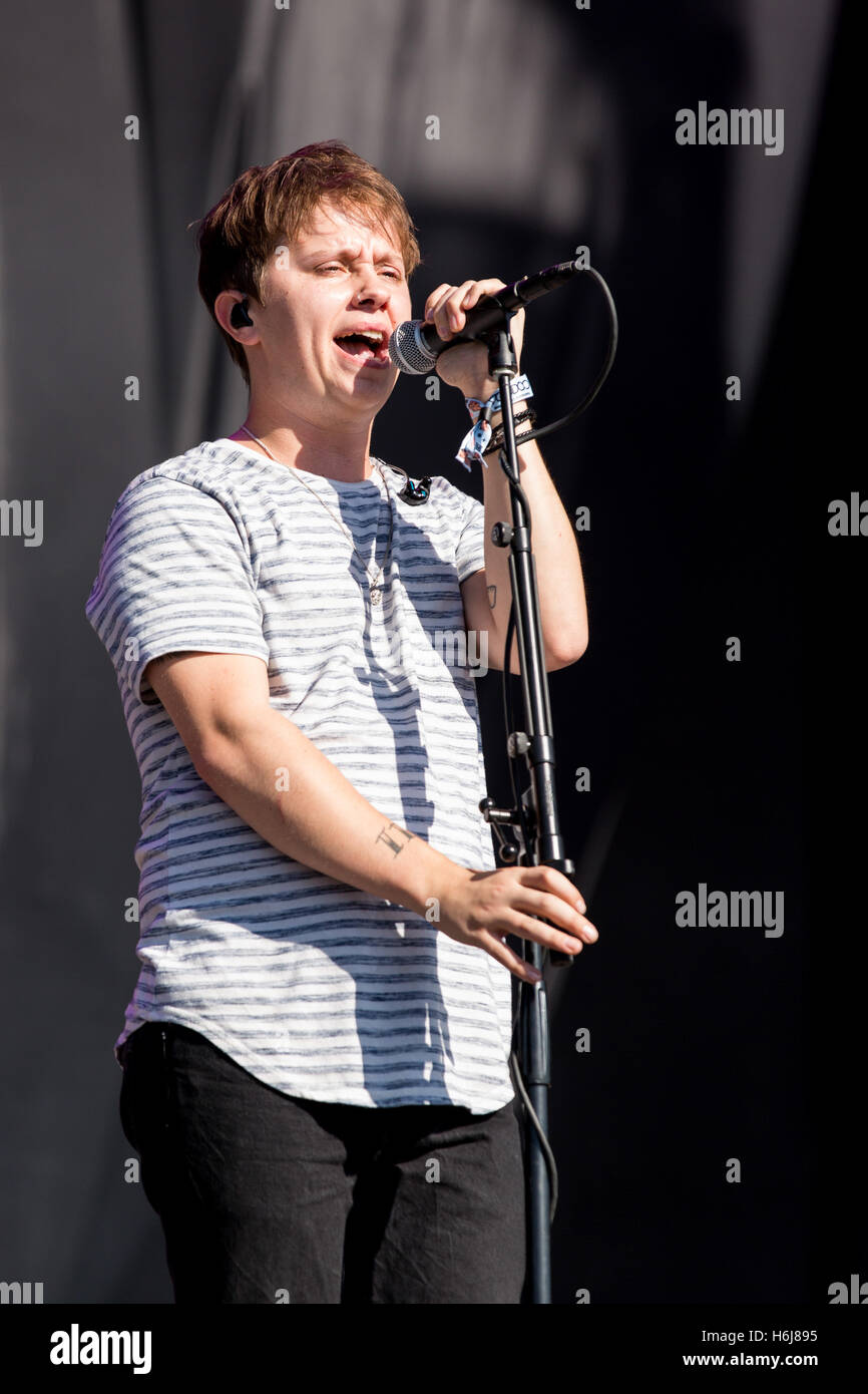 New Orleans, Louisiana, USA. 29th Oct, 2016. CONOR MASON of Nothing But ...