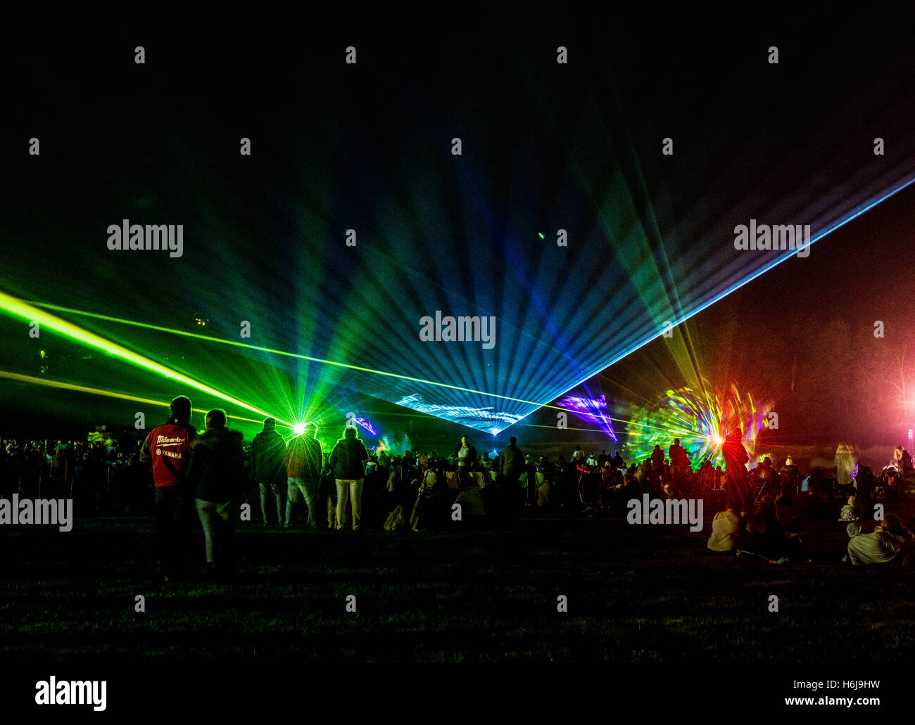 People watching a firework show hi-res stock photography and images - Alamy