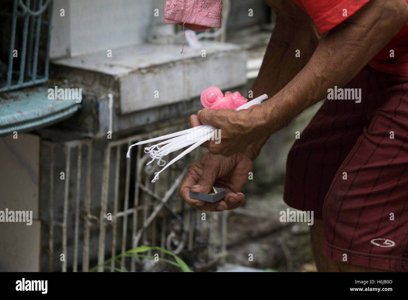 30/10/2016,Calamba Cemetery,Cebu City,Philippines.All Saints & All ...