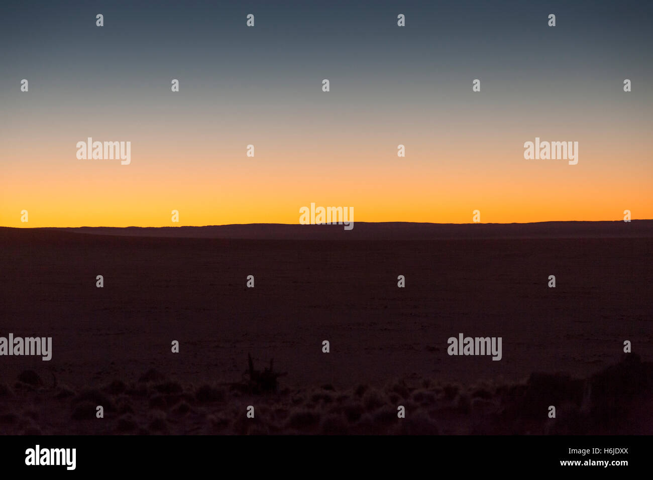 Sossusvlei namibia sunset nightfall hi-res stock photography and images ...