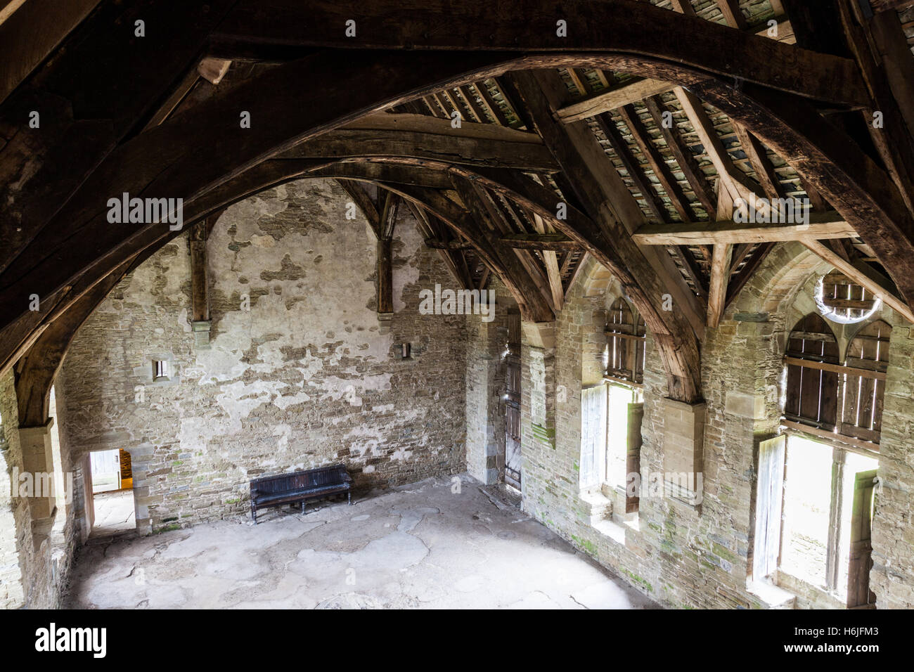 Cruck Roof Stock Photos & Cruck Roof Stock Images - Alamy