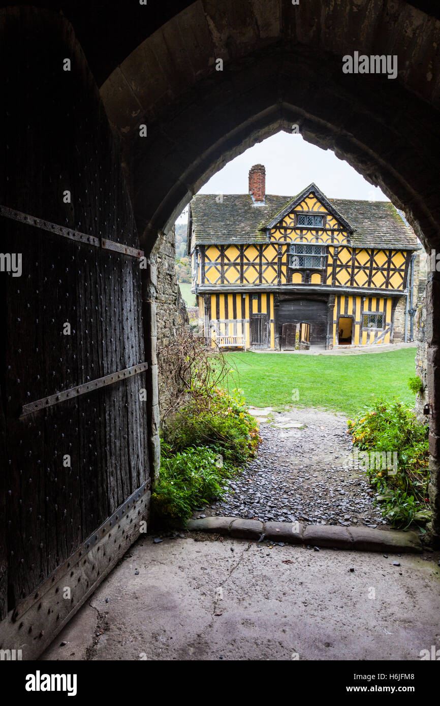 Stokesay castle shropshire interior hi-res stock photography and images ...