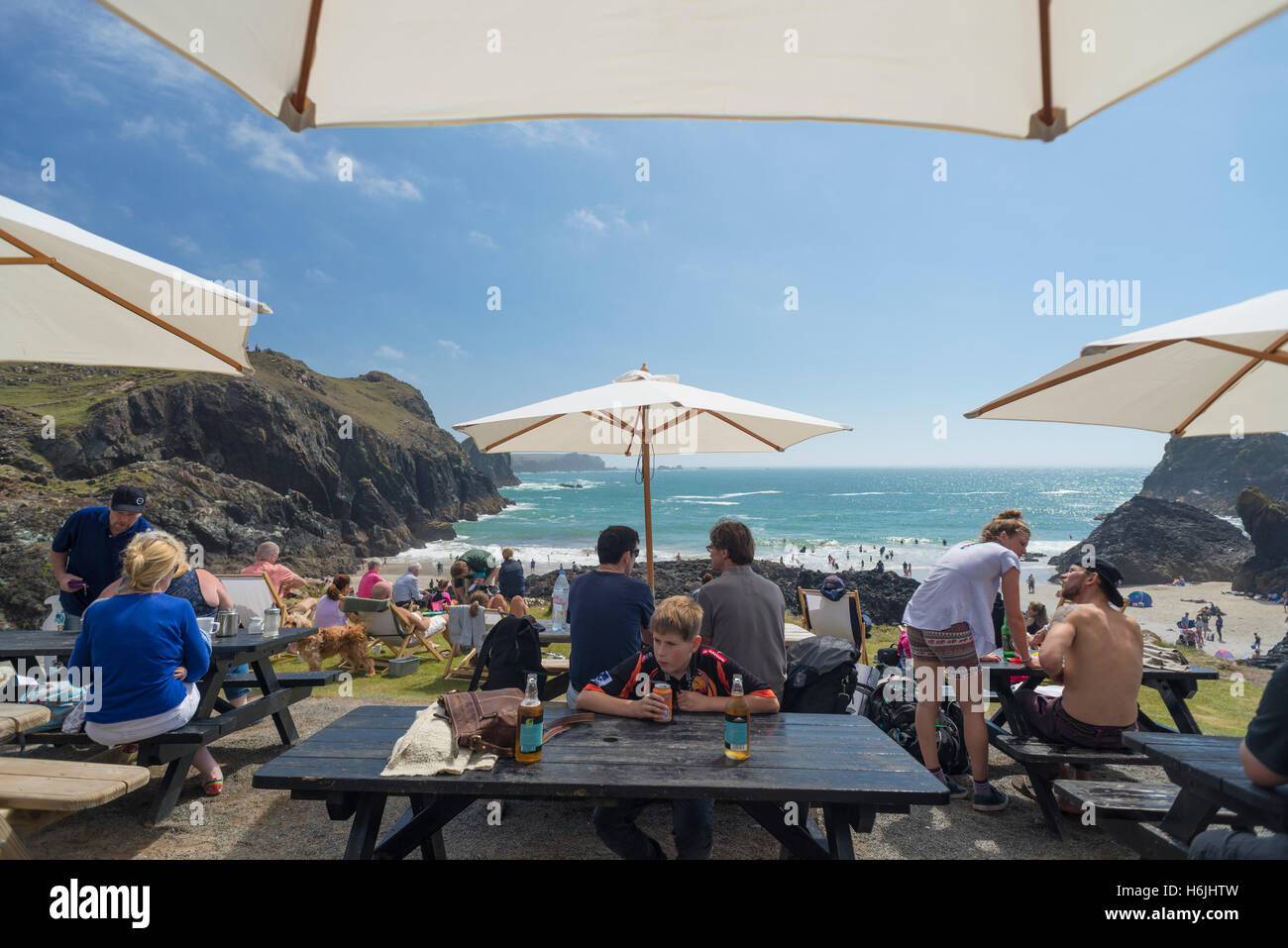 Cornwall eating kynance hi-res stock photography and images - Alamy