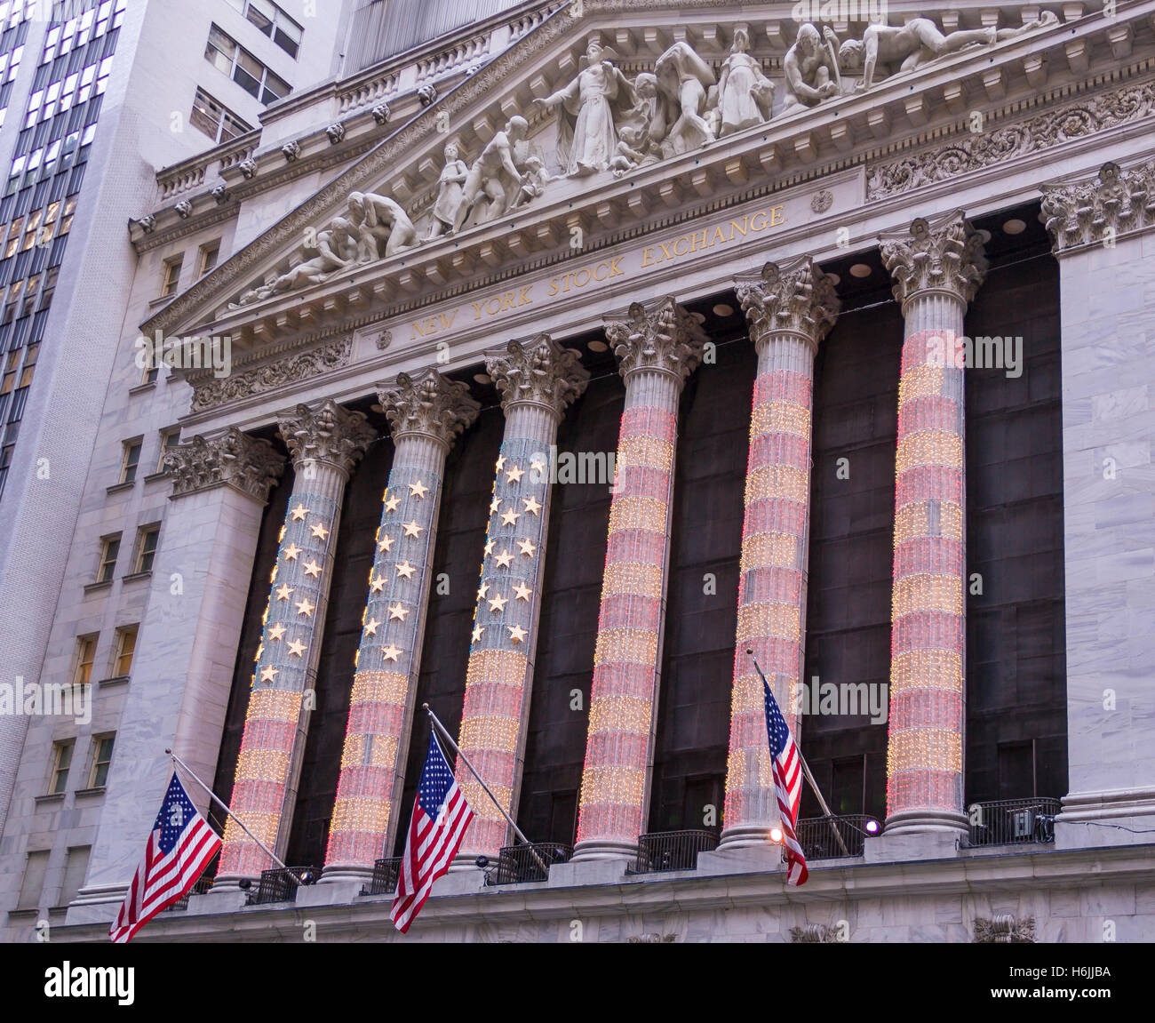 NEW YORK, NEW YORK, USA - New York Stock Exchange building exterior on ...