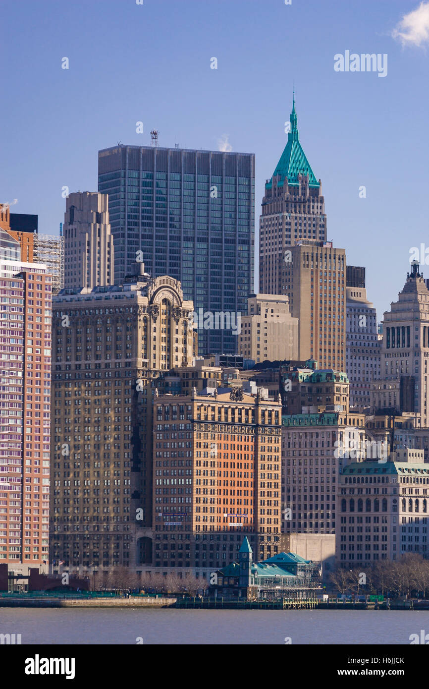 NEW YORK, NEW YORK, USA - skyline of southern Manhattan and Battery ...