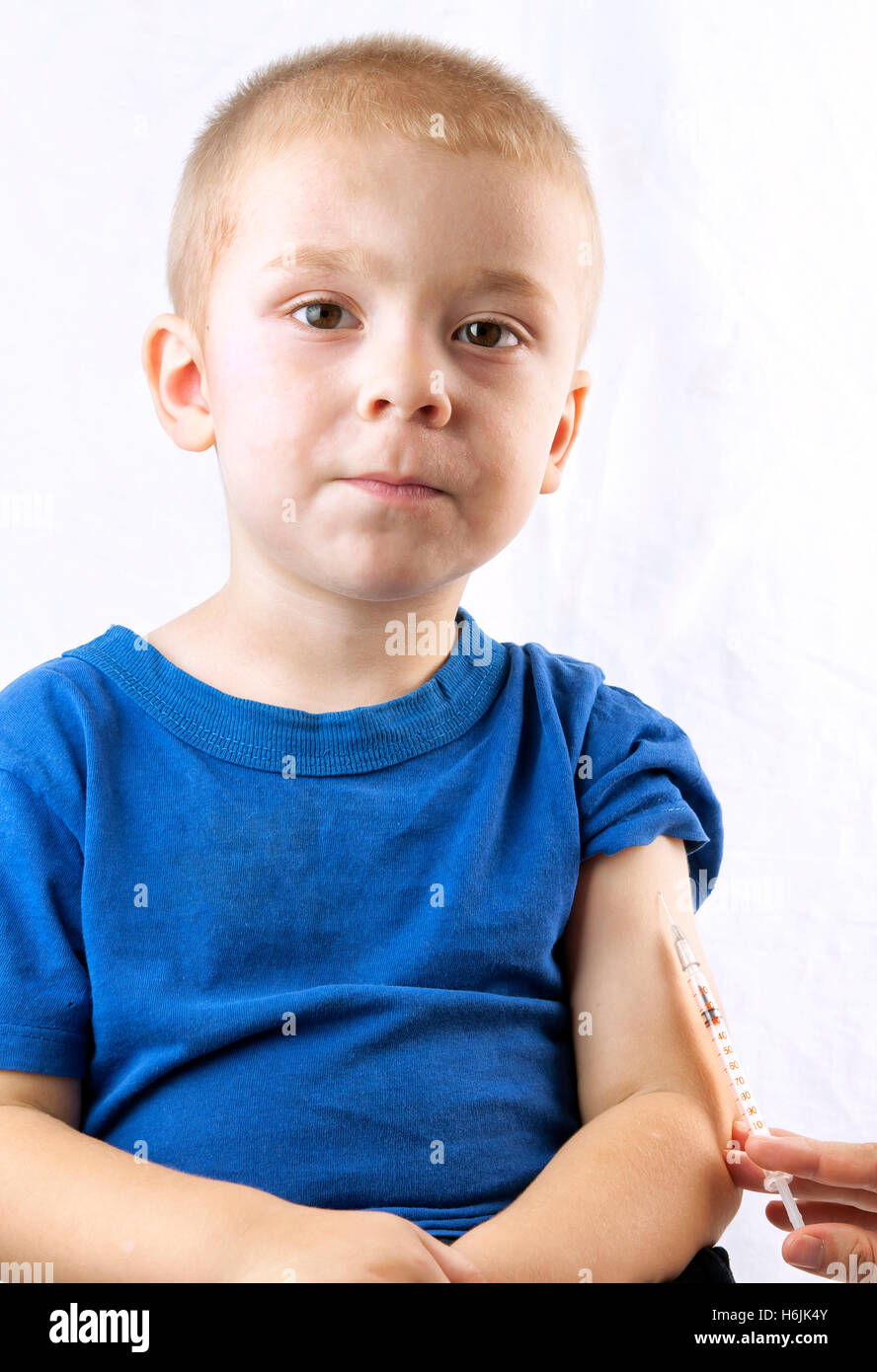 Polio vaccine injection hi-res stock photography and images - Alamy