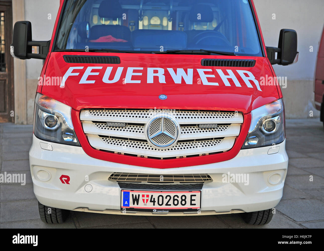 Firefighter track hi-res stock photography and images - Alamy