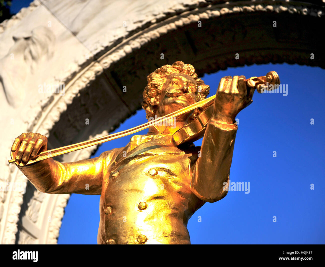 Statue of Strauss composer in Vienna, Austria Stock Photo - Alamy