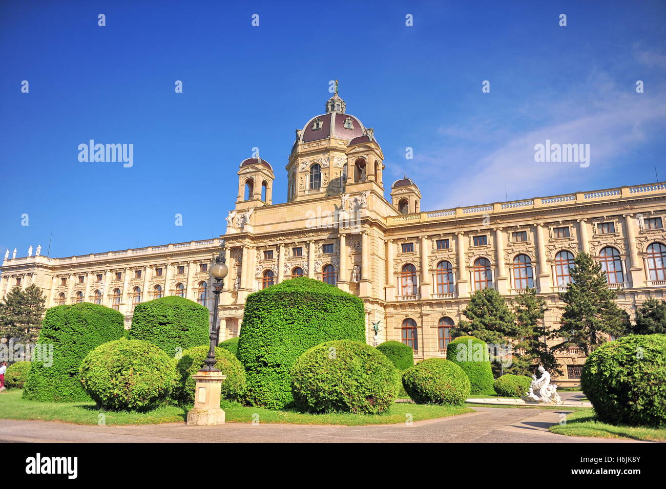 Vienna natural history museum hi-res stock photography and images - Alamy