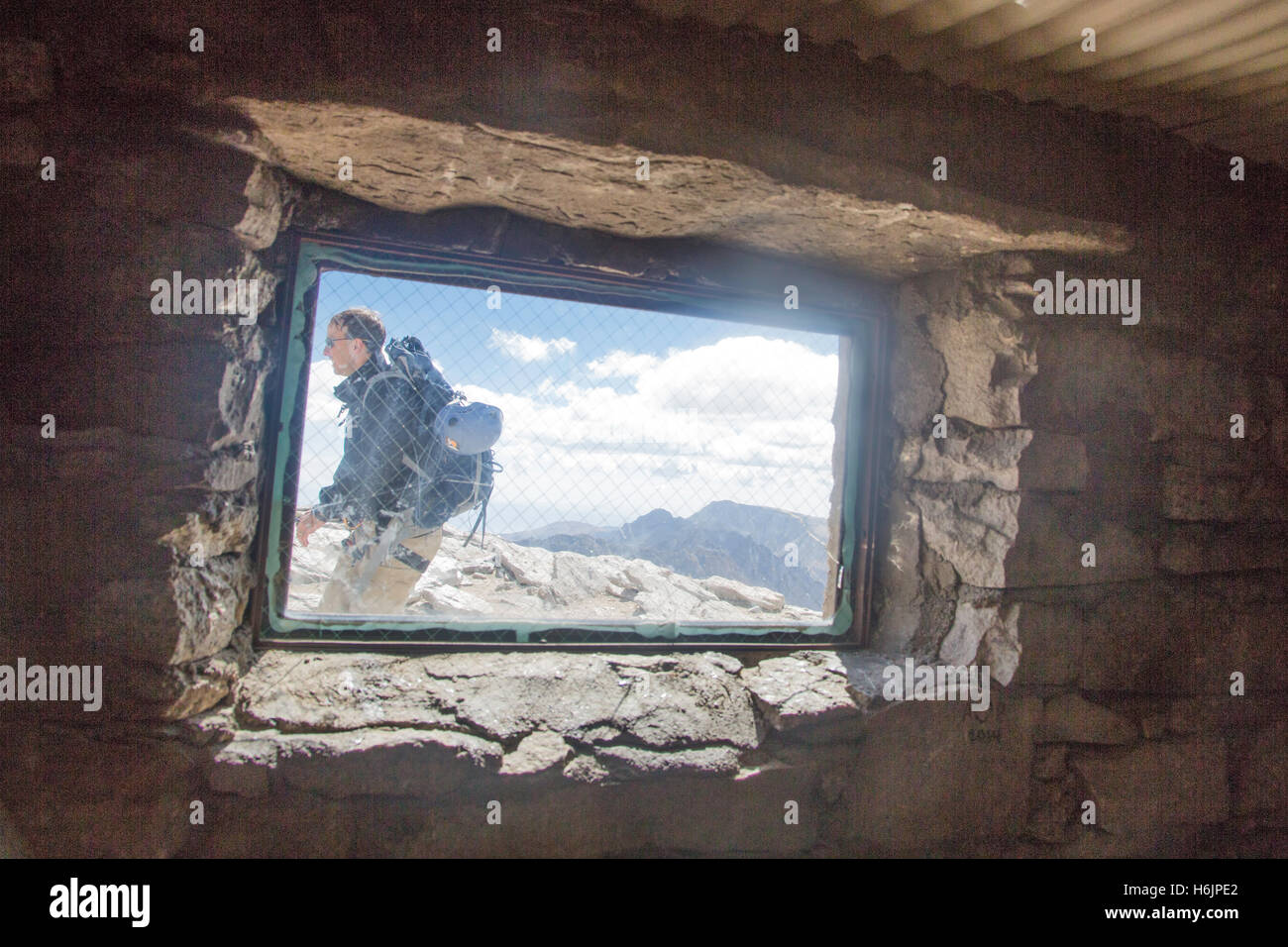 Hiking Mount Whitney, high point of California Stock Photo - Alamy