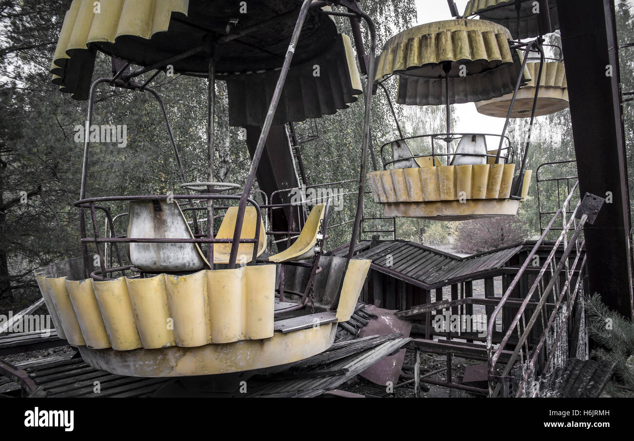 Chernobyl ferris wheel Stock Photo - Alamy