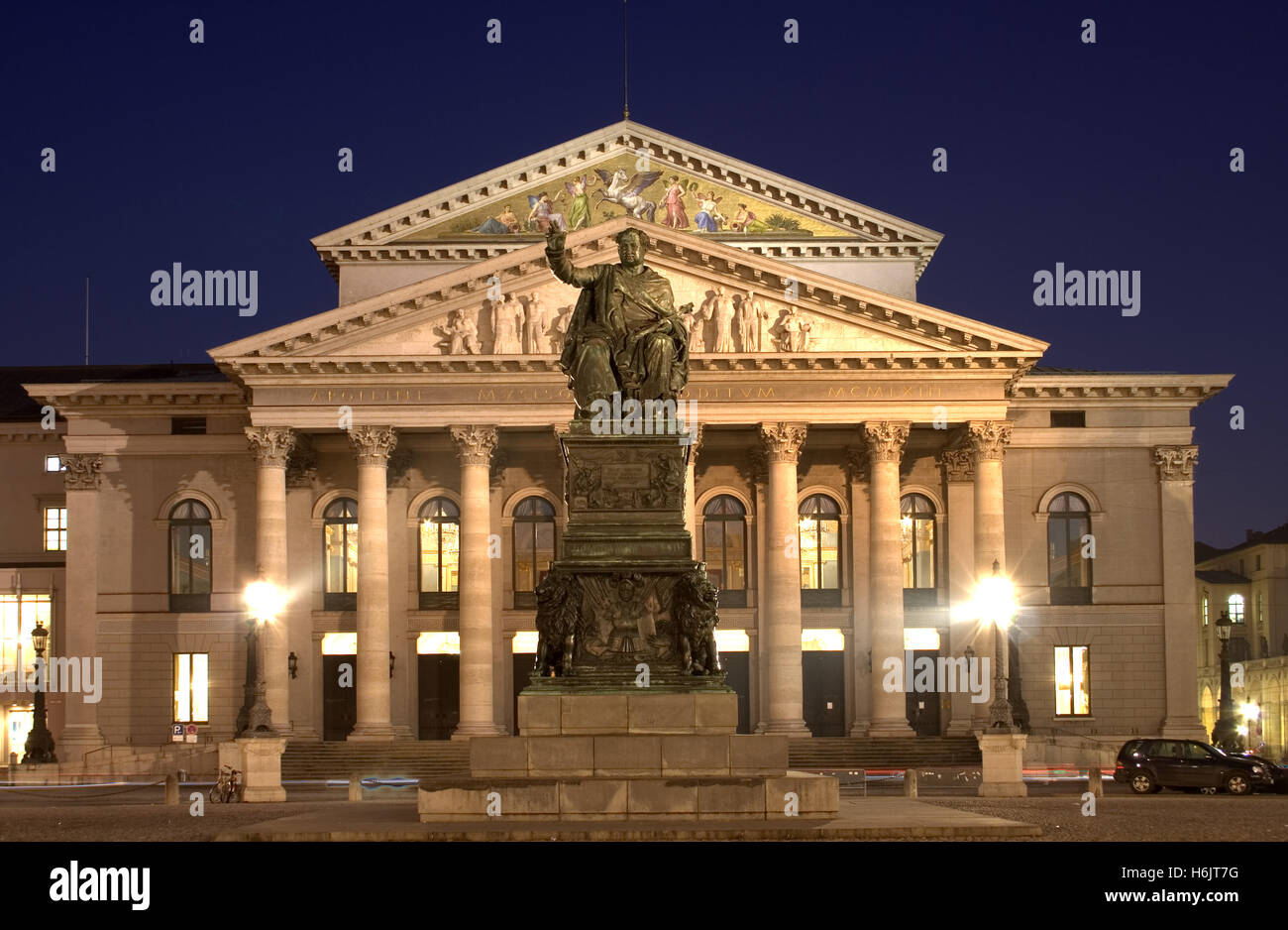 munich state opera Stock Photo - Alamy