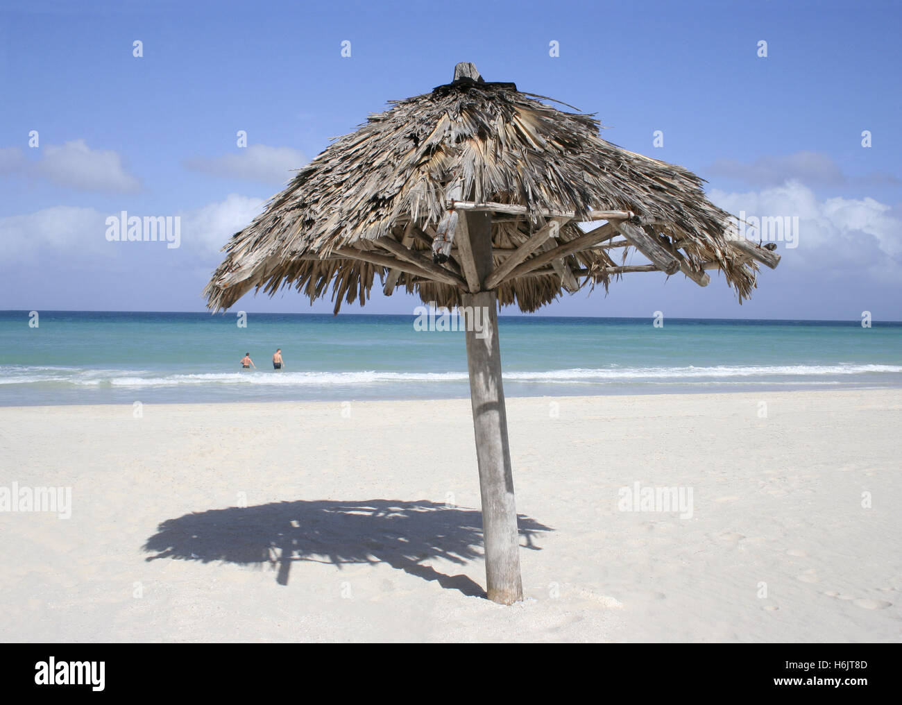 Swimmer underwater shadow hi-res stock photography and images - Alamy
