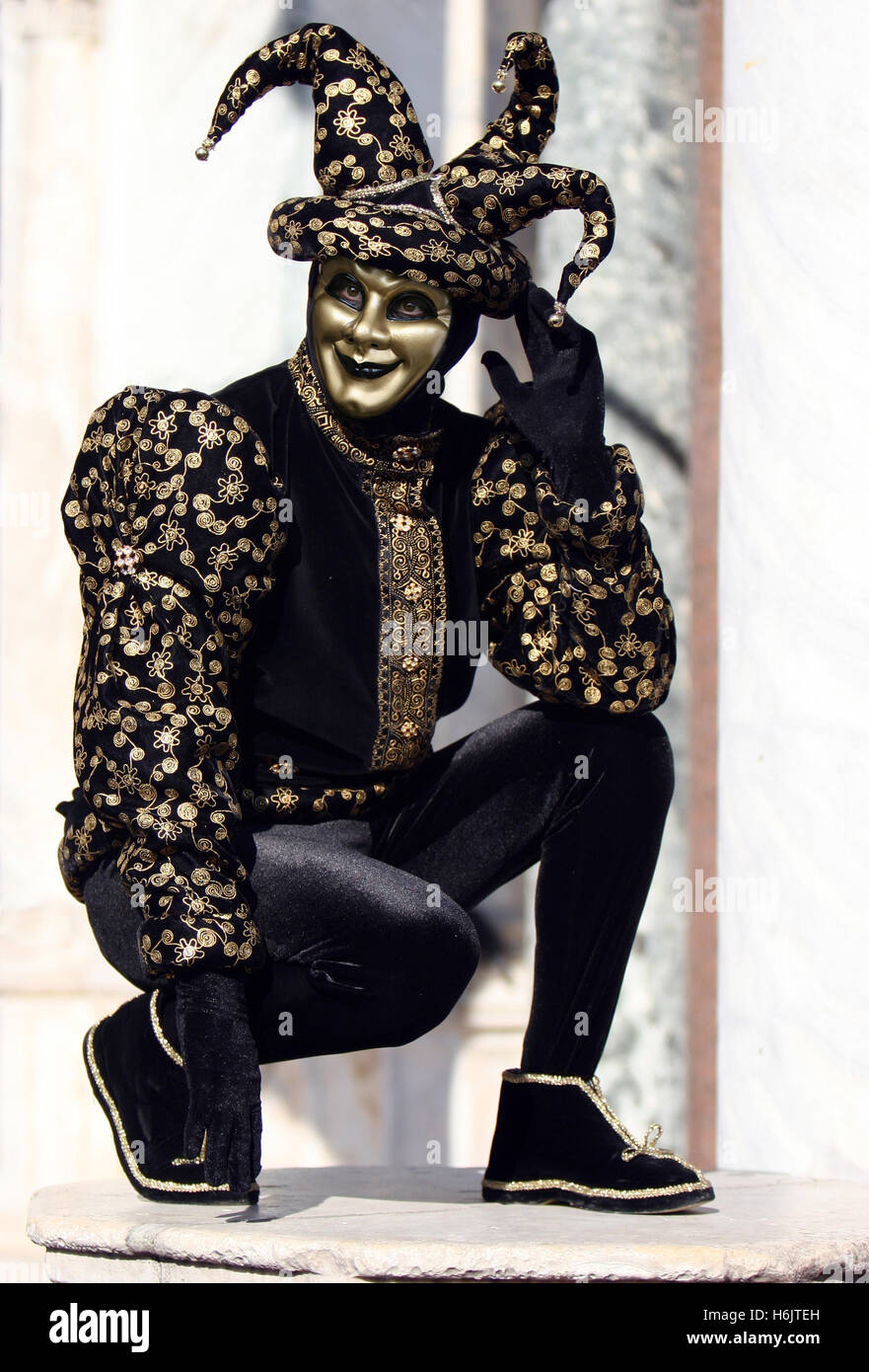 Holidays black and hi-res stock photography and images - Alamy