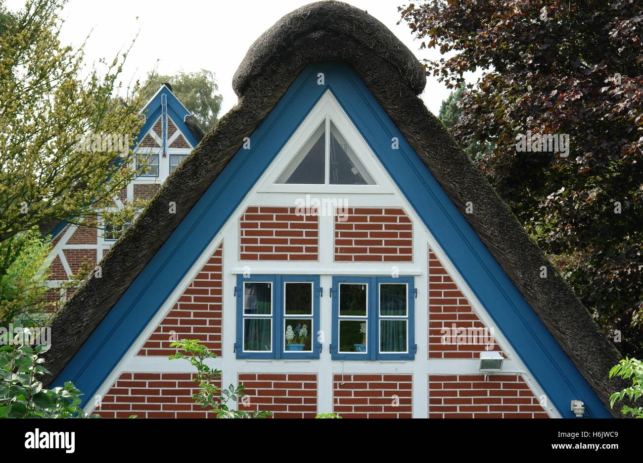 Beautiful house in historic hi-res stock photography and images - Alamy