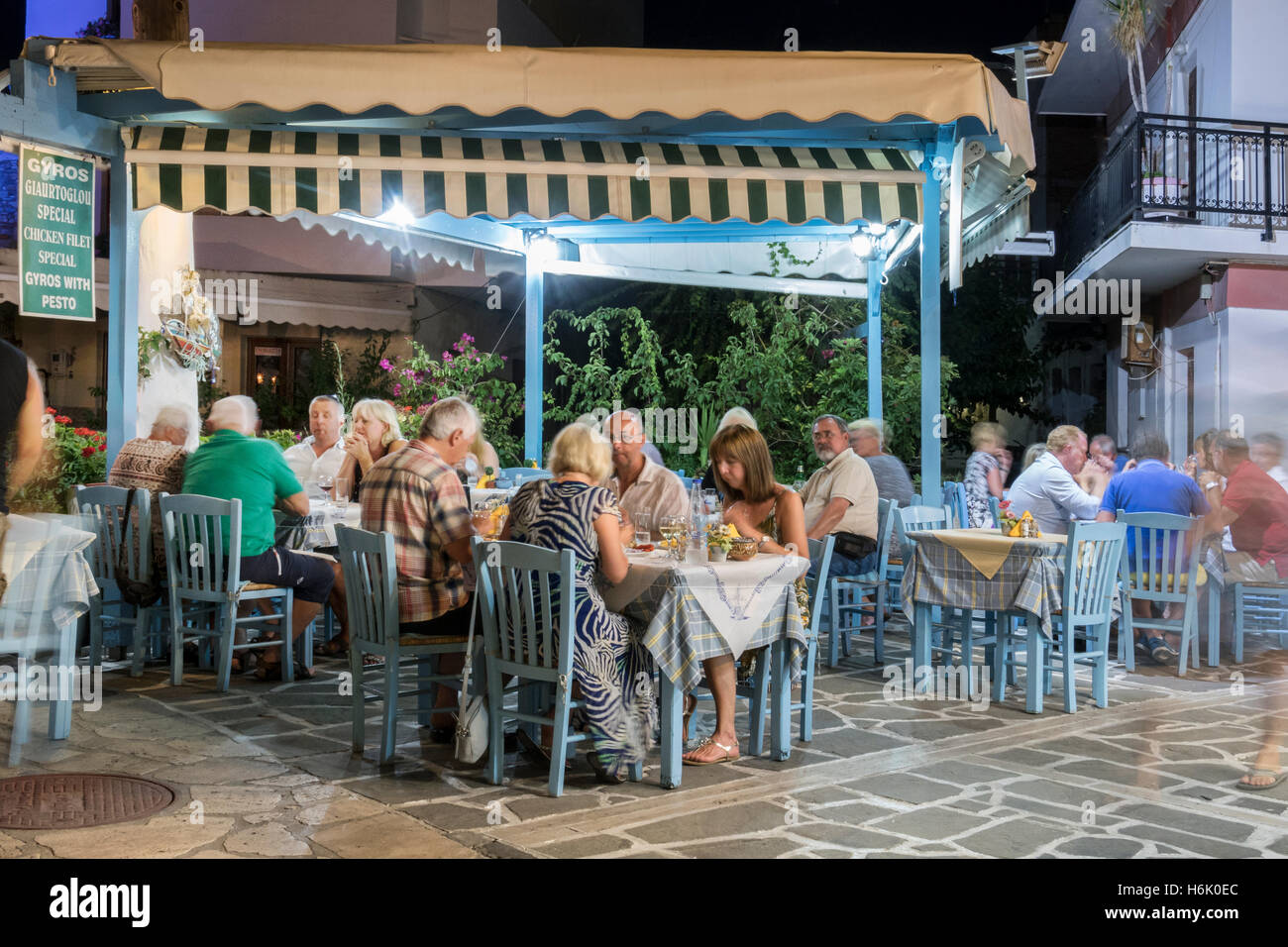 Samos greece taverna hi-res stock photography and images - Alamy