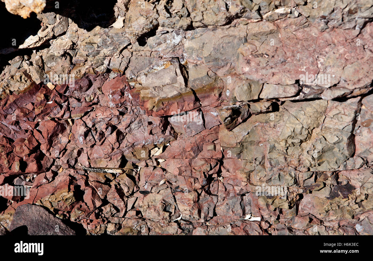 The limestone layers around The Burnt Mountain in Twyfelfontein ...