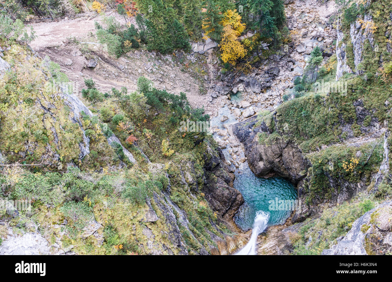 Gorge waterfall ravine hi-res stock photography and images - Alamy