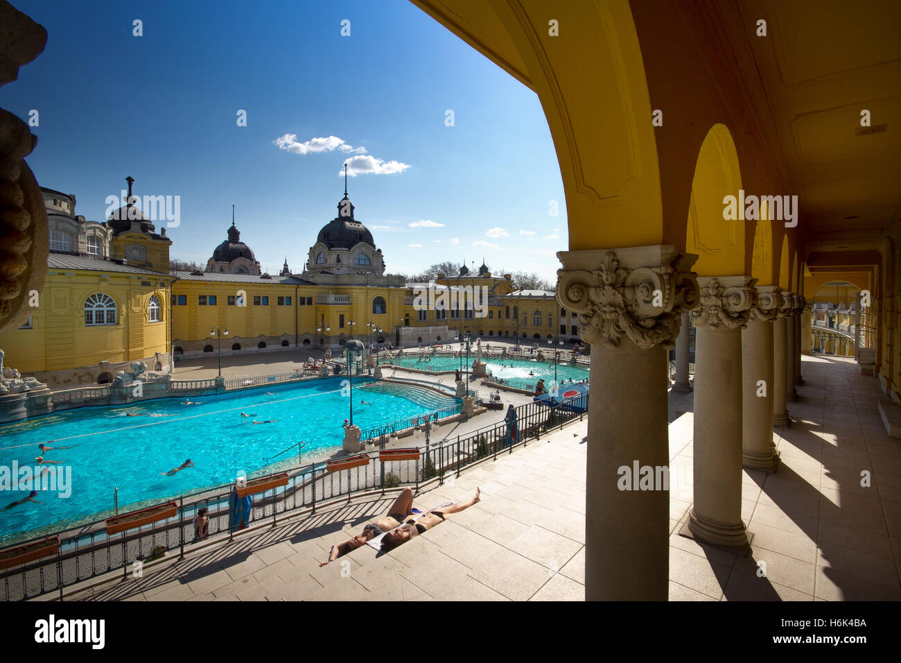 Budapest, capital of Hungary, thermal pools of Széchenyi Stock Photo ...
