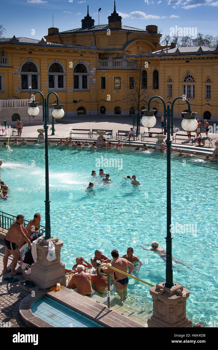 Budapest, capital of Hungary, thermal pools of Széchenyi Stock Photo ...