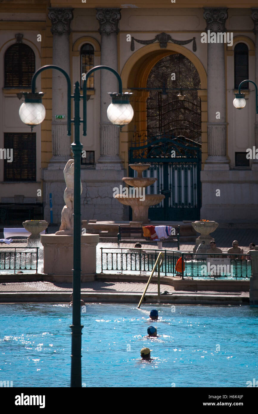 Budapest, capital of Hungary, thermal pools of Széchenyi Stock Photo ...