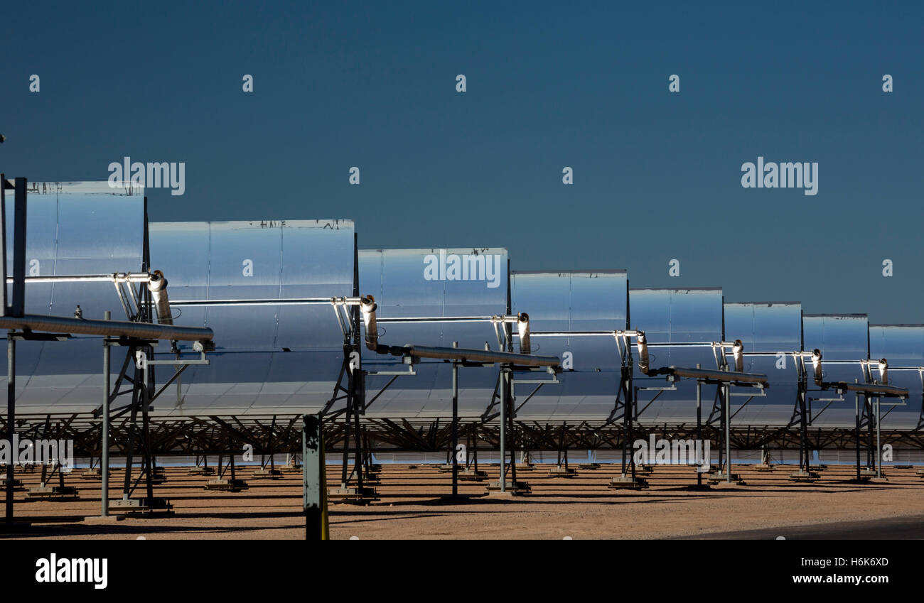 Gila Bend, Arizona - The Solana Generating Station - the largest ...